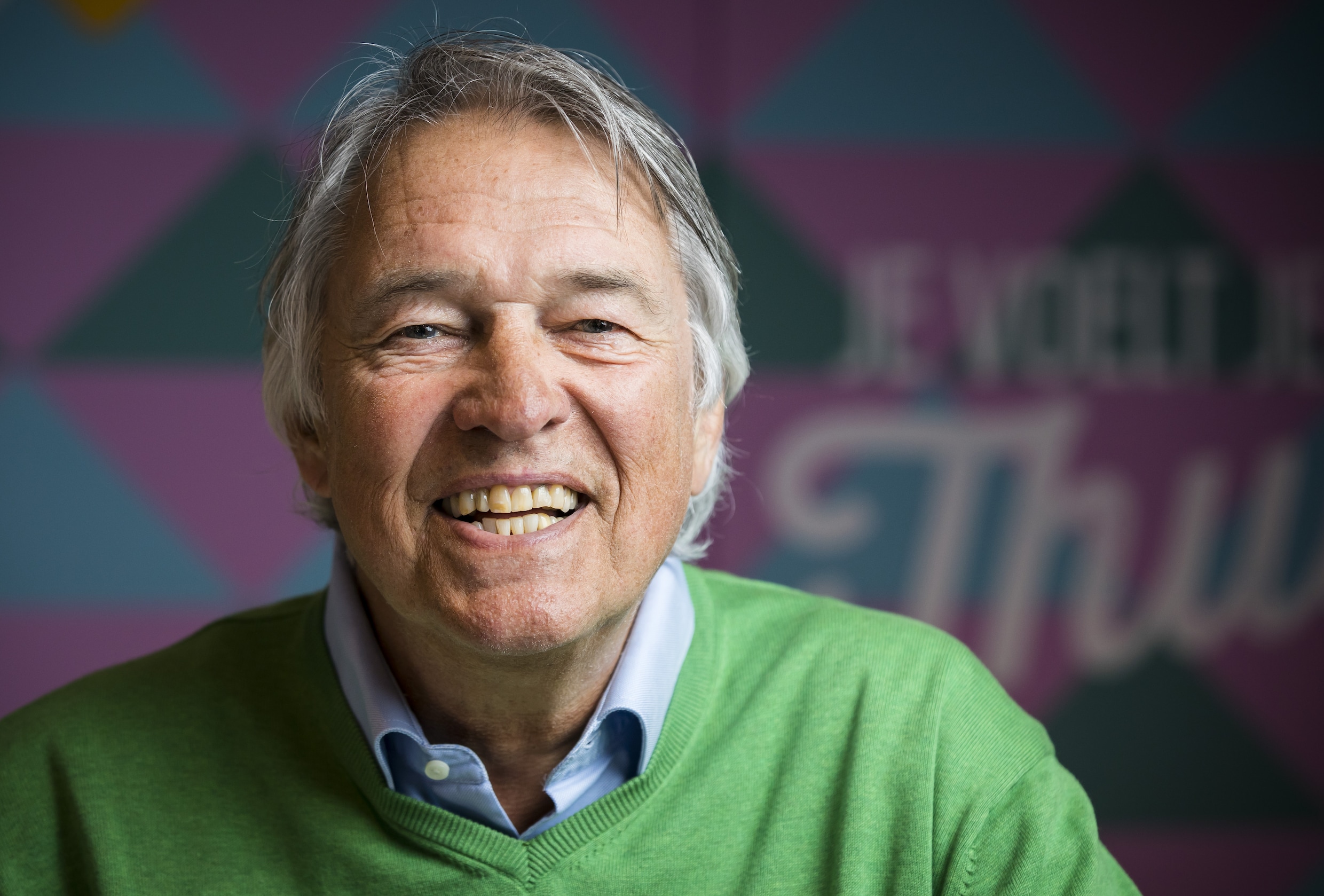 Het leven van televisie-icoon Ron Brandsteder (1950-2025) | Libelle