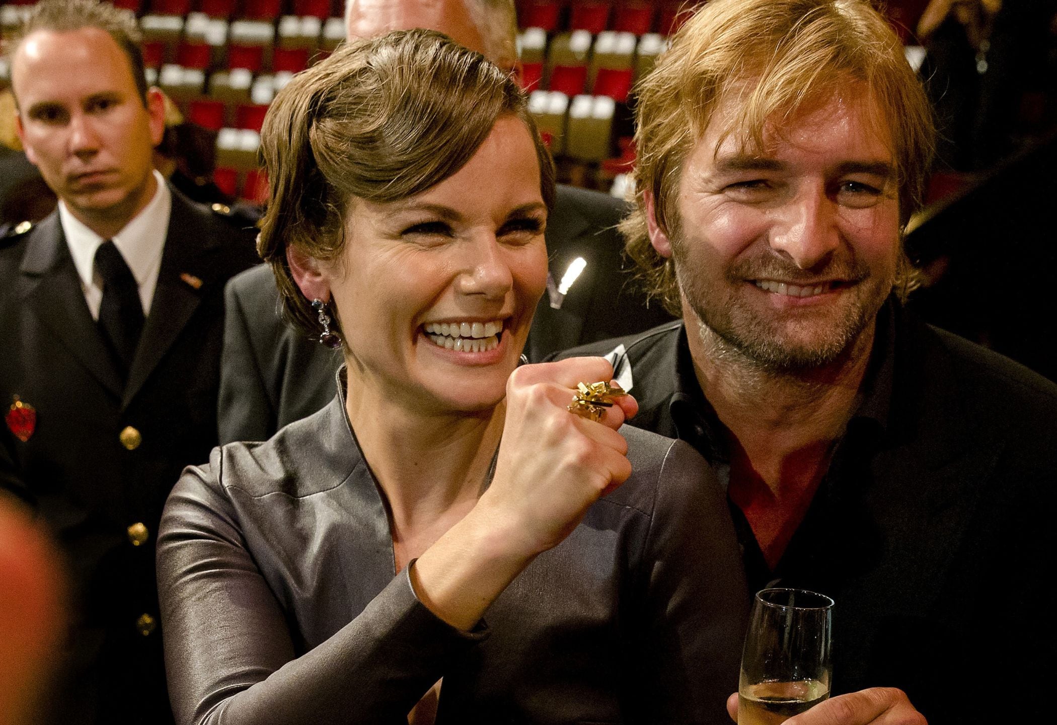 Victor Reinier ontkent drugs en vrouwonvriendelijkheid op set | Libelle