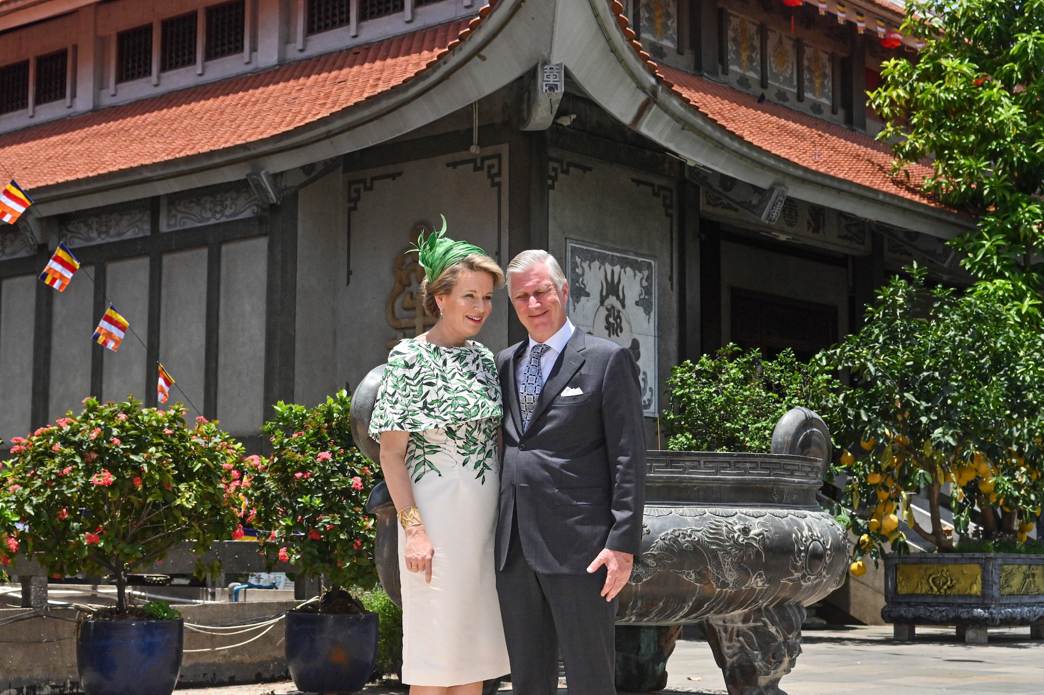 Zó goed zat het fashiondraaiboek van koningin Mathilde in Vietnam in elkaar