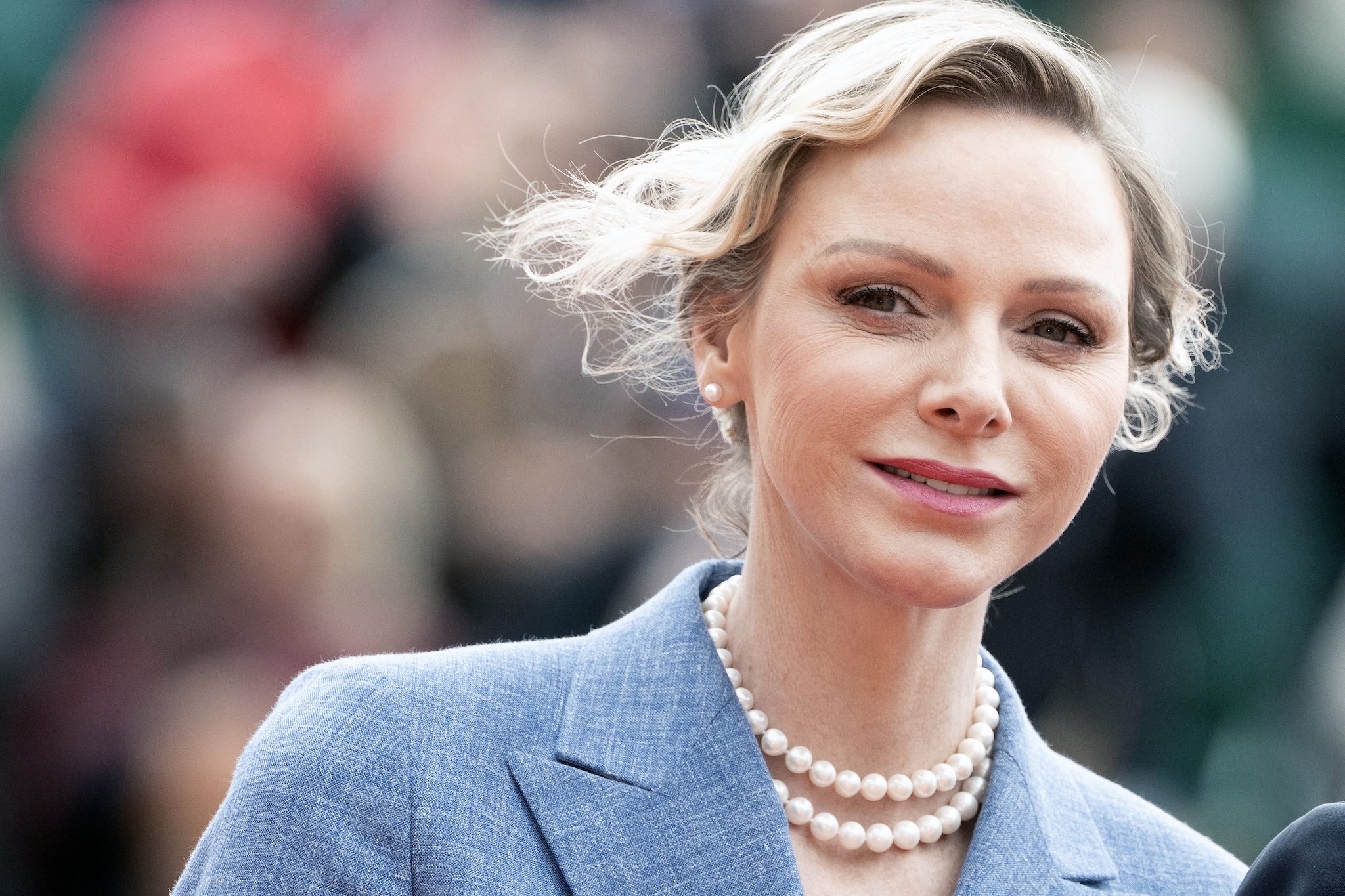 Zó maakt prinses Charlene van Monaco haar powerpak klassiek