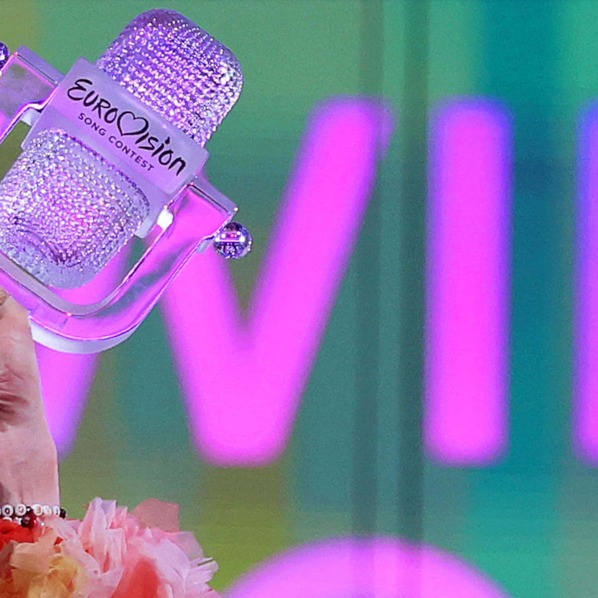 Ach nee! Engelbewaarder-zangeres Mieke Gijs is ernstig ziek