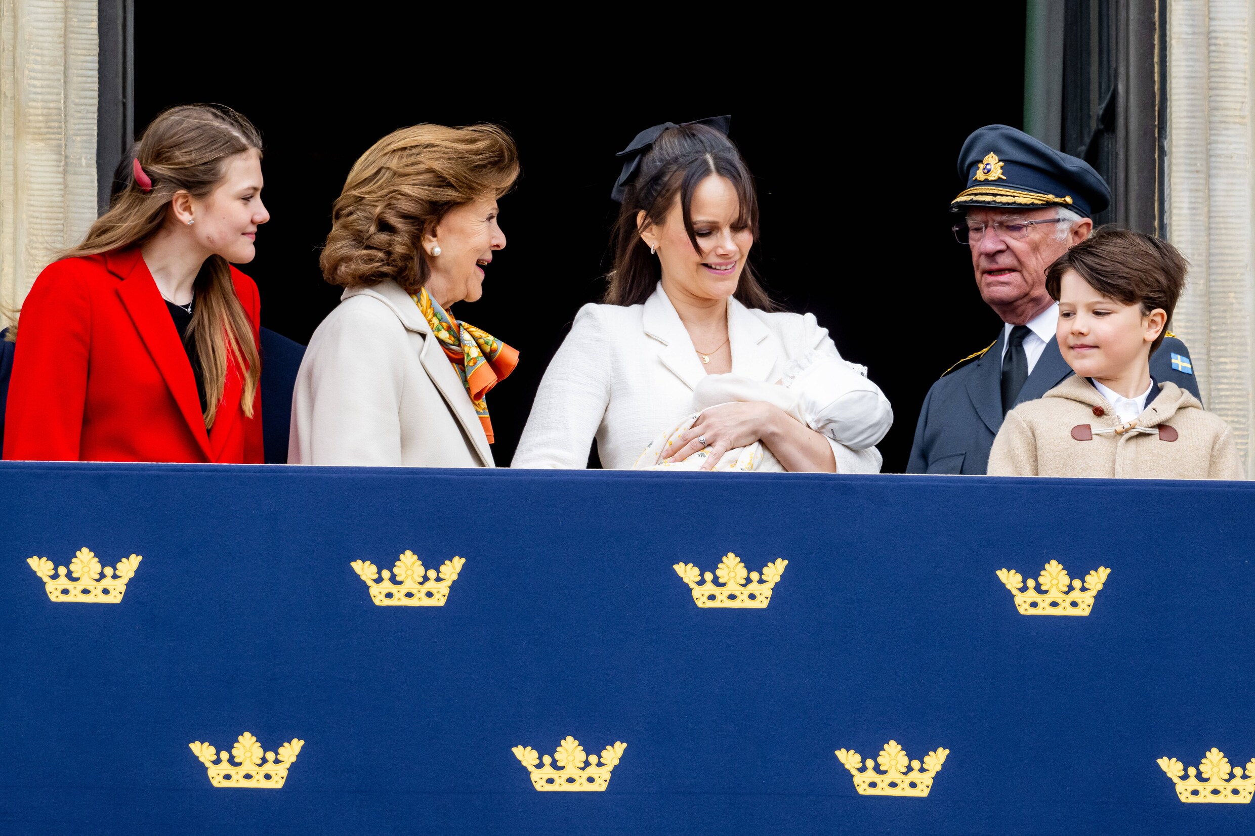 Zó maakte prinses Ines van Zweden haar balkondebuut | Libelle