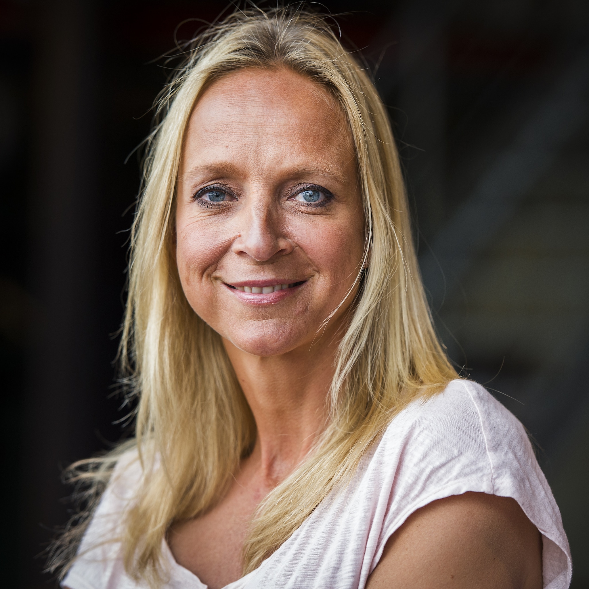 Floortje Dessing over broer, die FvD-politicus is: ‘Kan hem niet meer ...