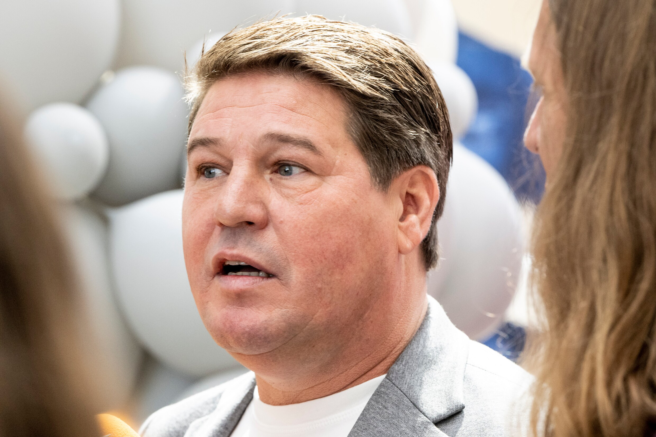 Martijn Krabbé geeft een update over zijn gezondheid: ‘Elke dag is een cadeautje’ | Libelle