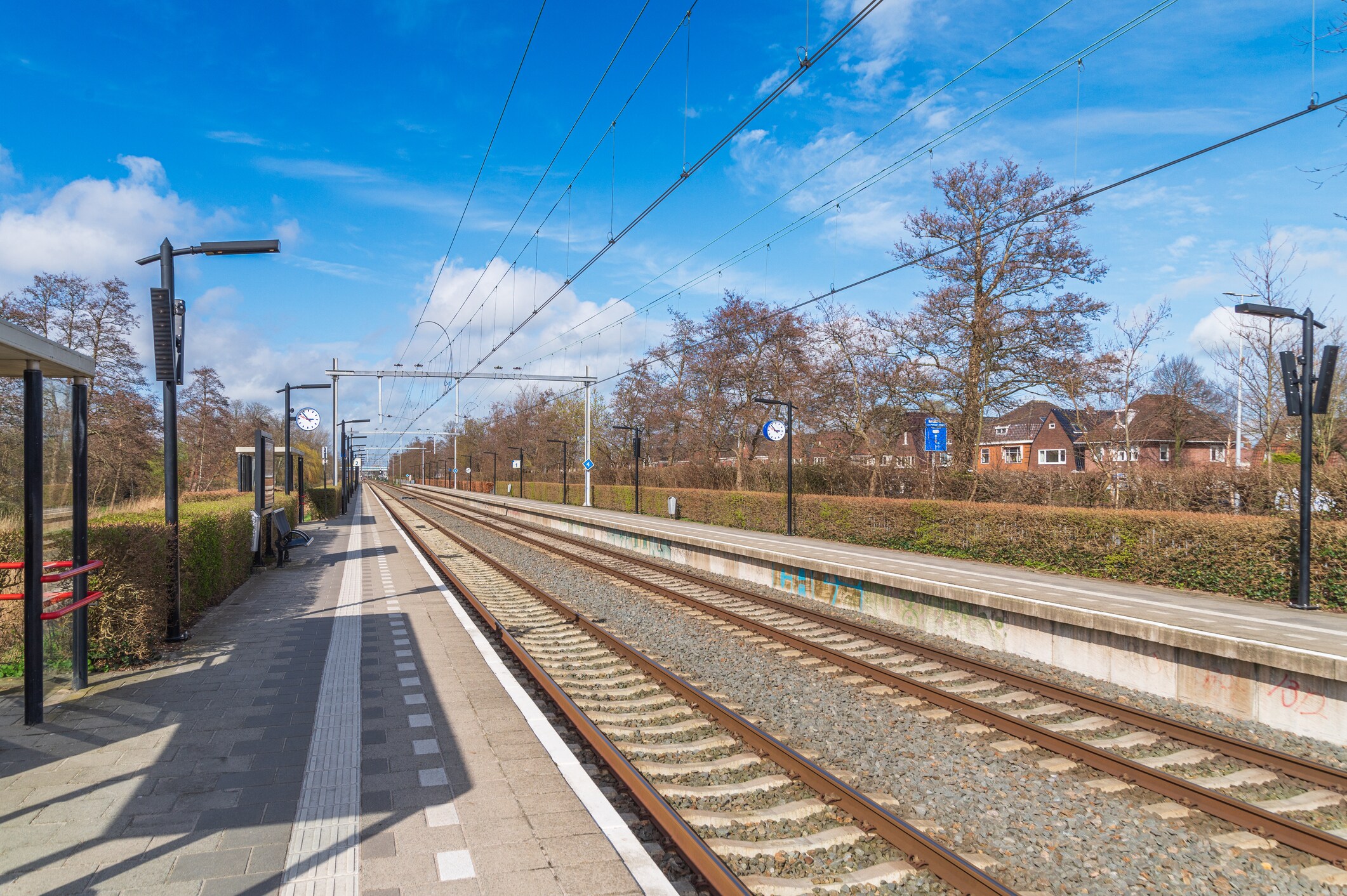 Treinstaking breidt zich verder uit, ook híer rijden dinsdag geen ...