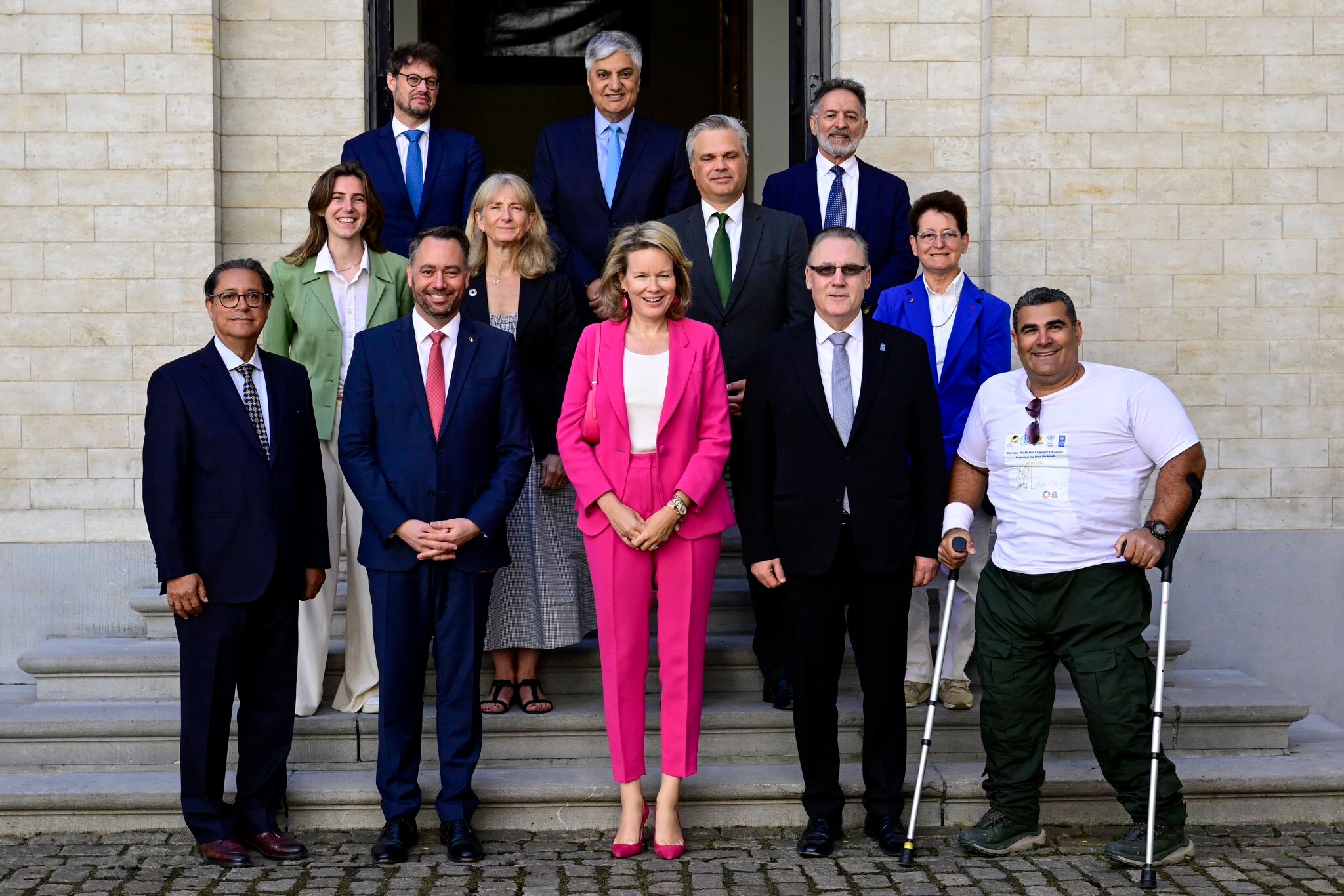 Steel haar stijl: het hot pink powerpak van koningin Mathilde