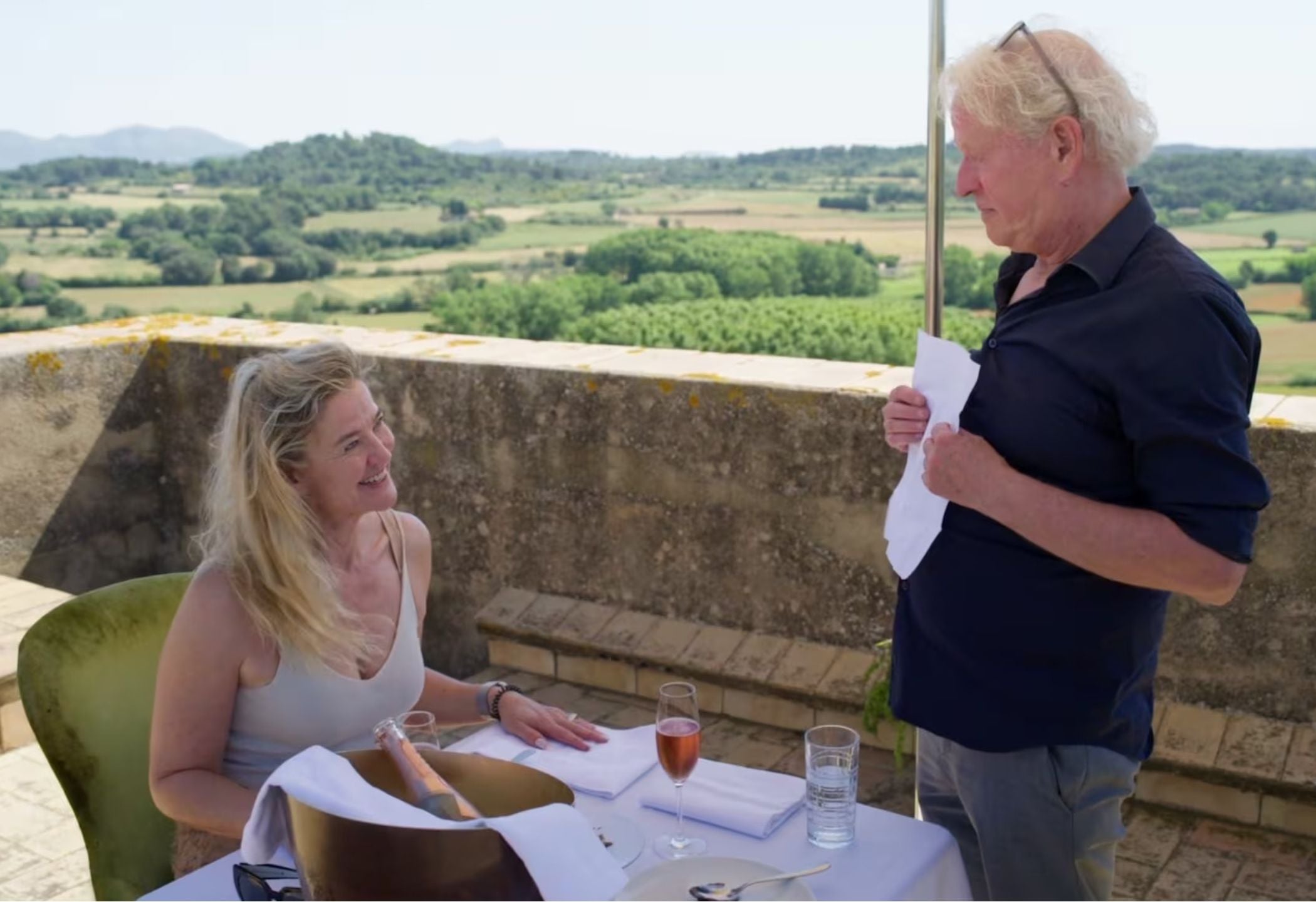 Albert en Joyce uit ‘B&B vol liefde’ onthullen details over hun ...