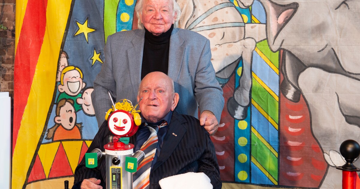 Aad van Toor (82) geeft een update over de gezondheid van broer Bas (89 ...