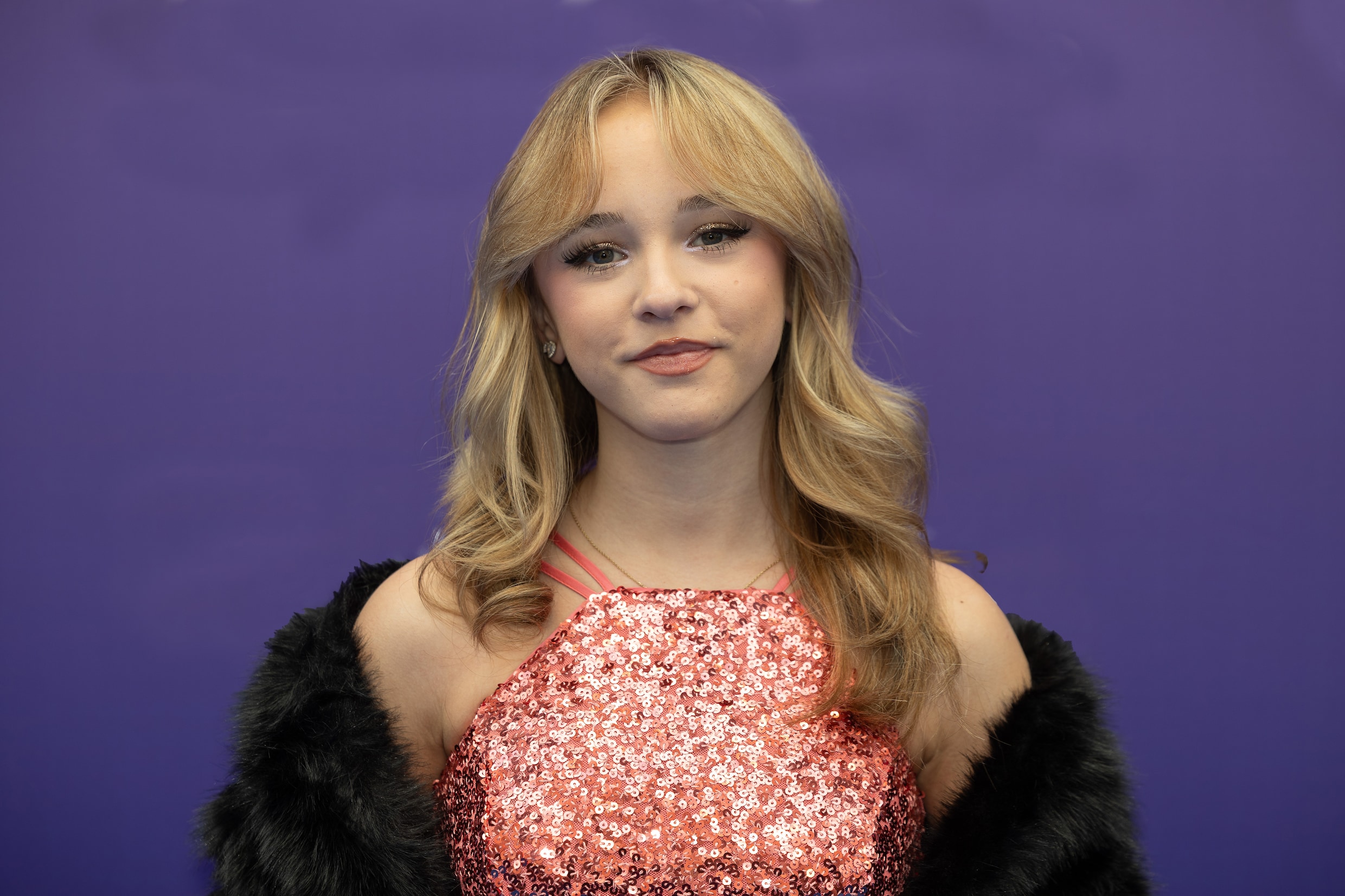 Zangeres Emma Kok (17) is woest op het ziekenhuis: ‘Ik voel me boos en ...