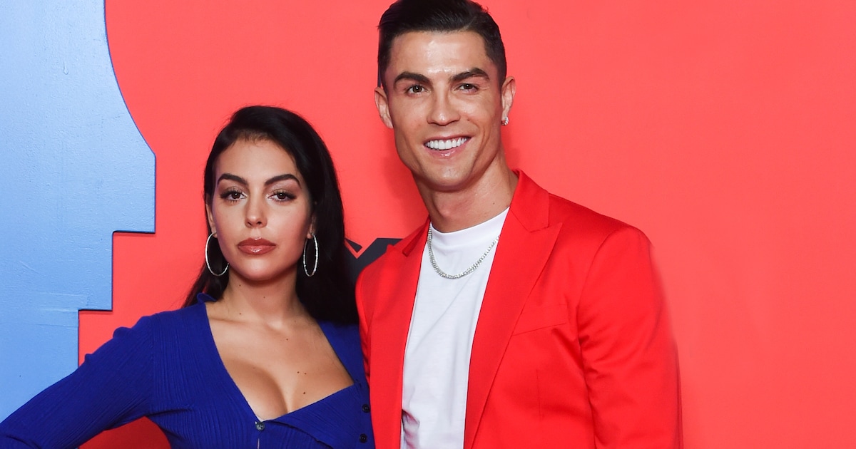 Wil je zien: de joekel van een verlovingsring van Christiano Ronaldo ...