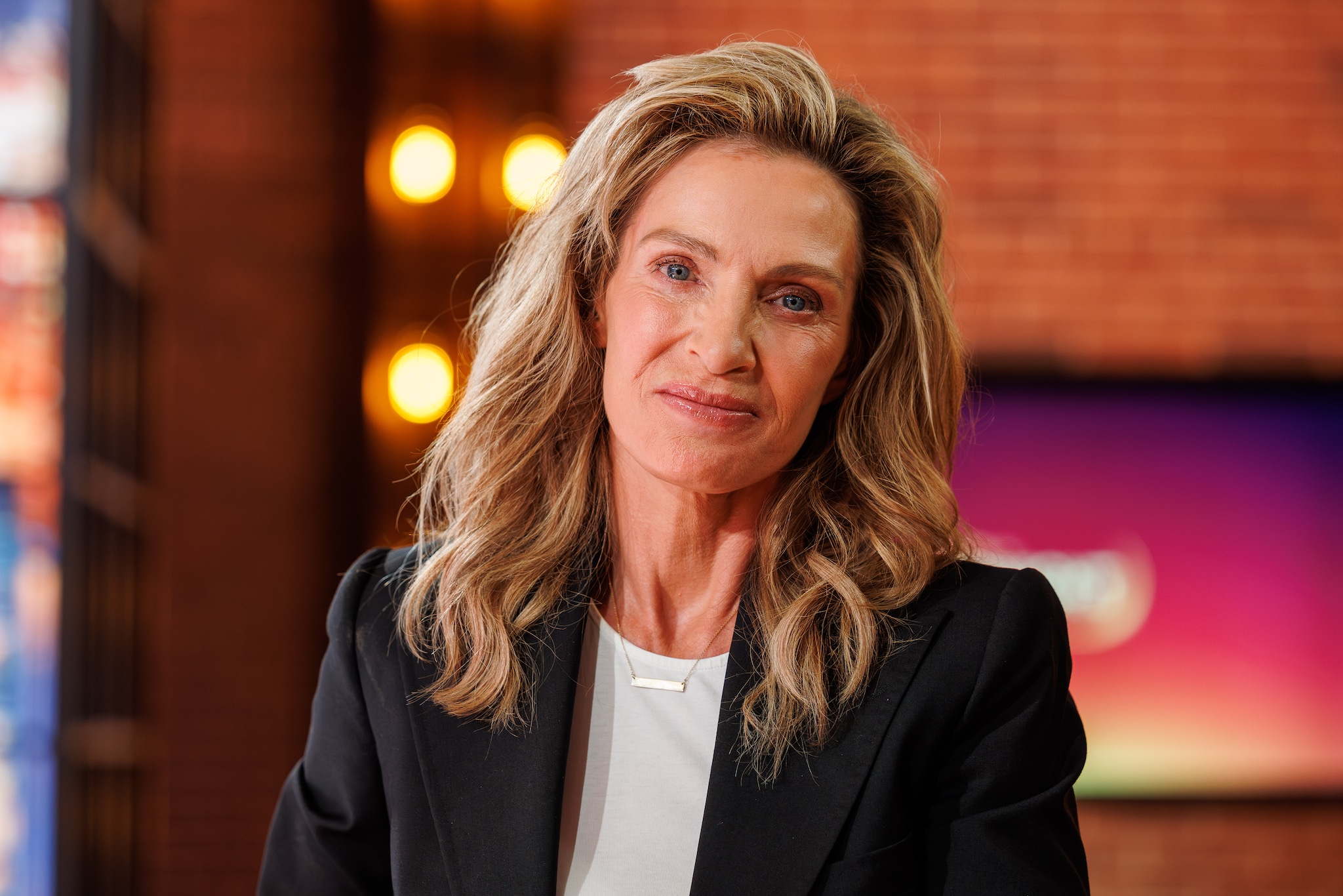 Bizar: zó ging Astrid Holleeder onherkenbaar de straat op