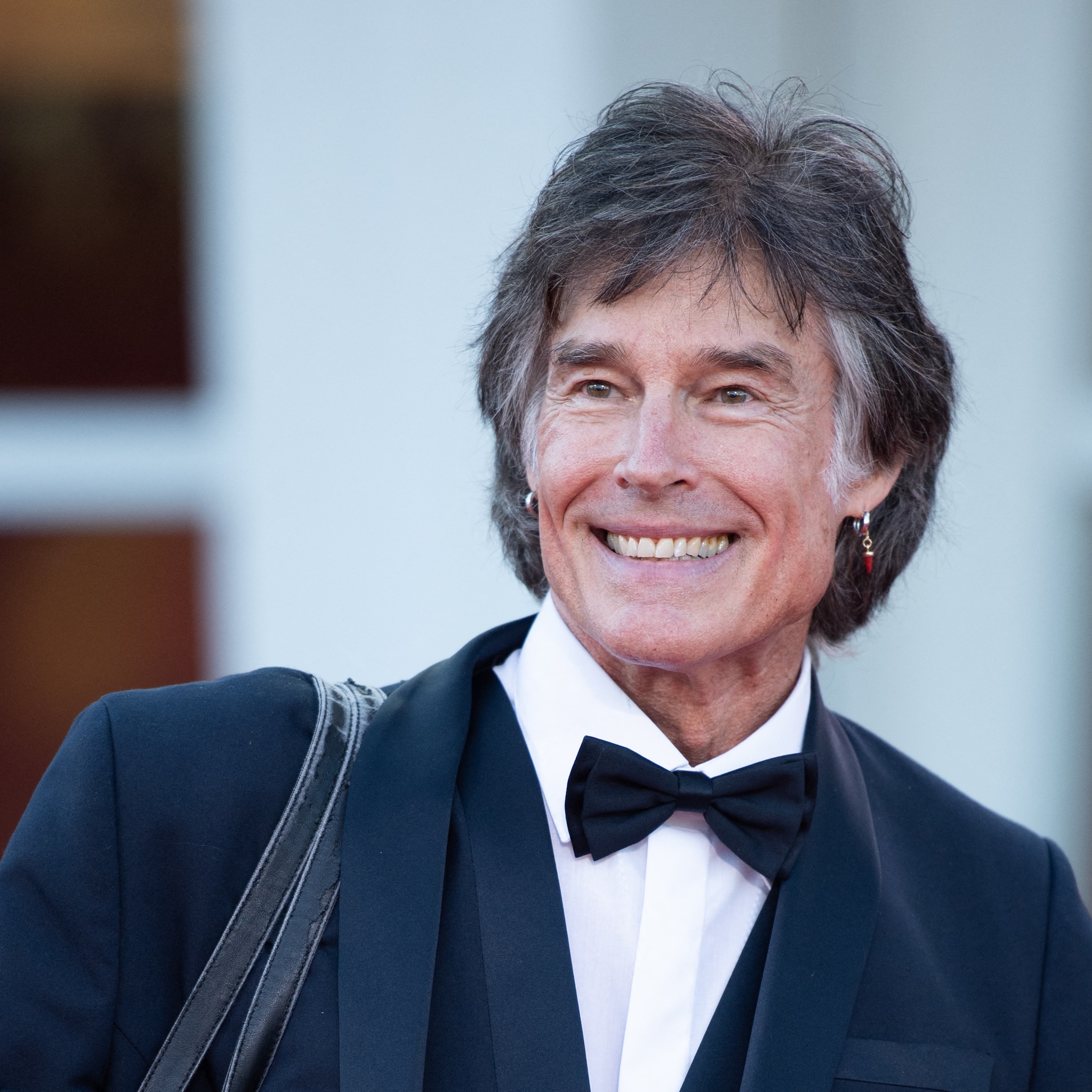 Zanger en acteur Gerard Cox (85) is overleden