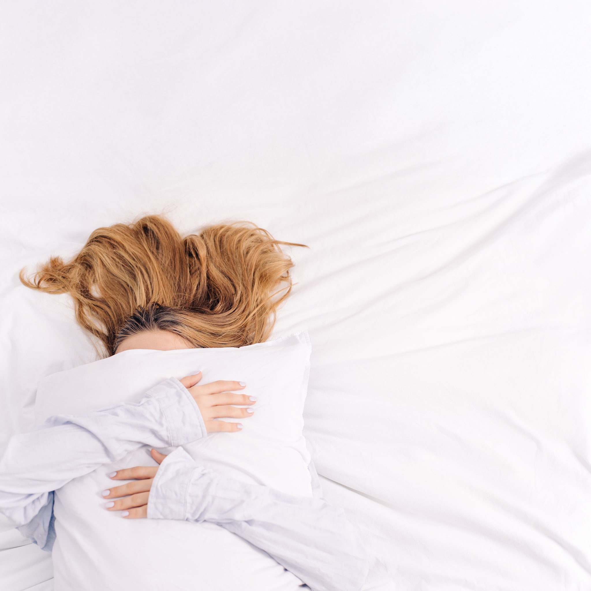 Wat is slaapwandelen? Dít is alles wat je daarover wil weten