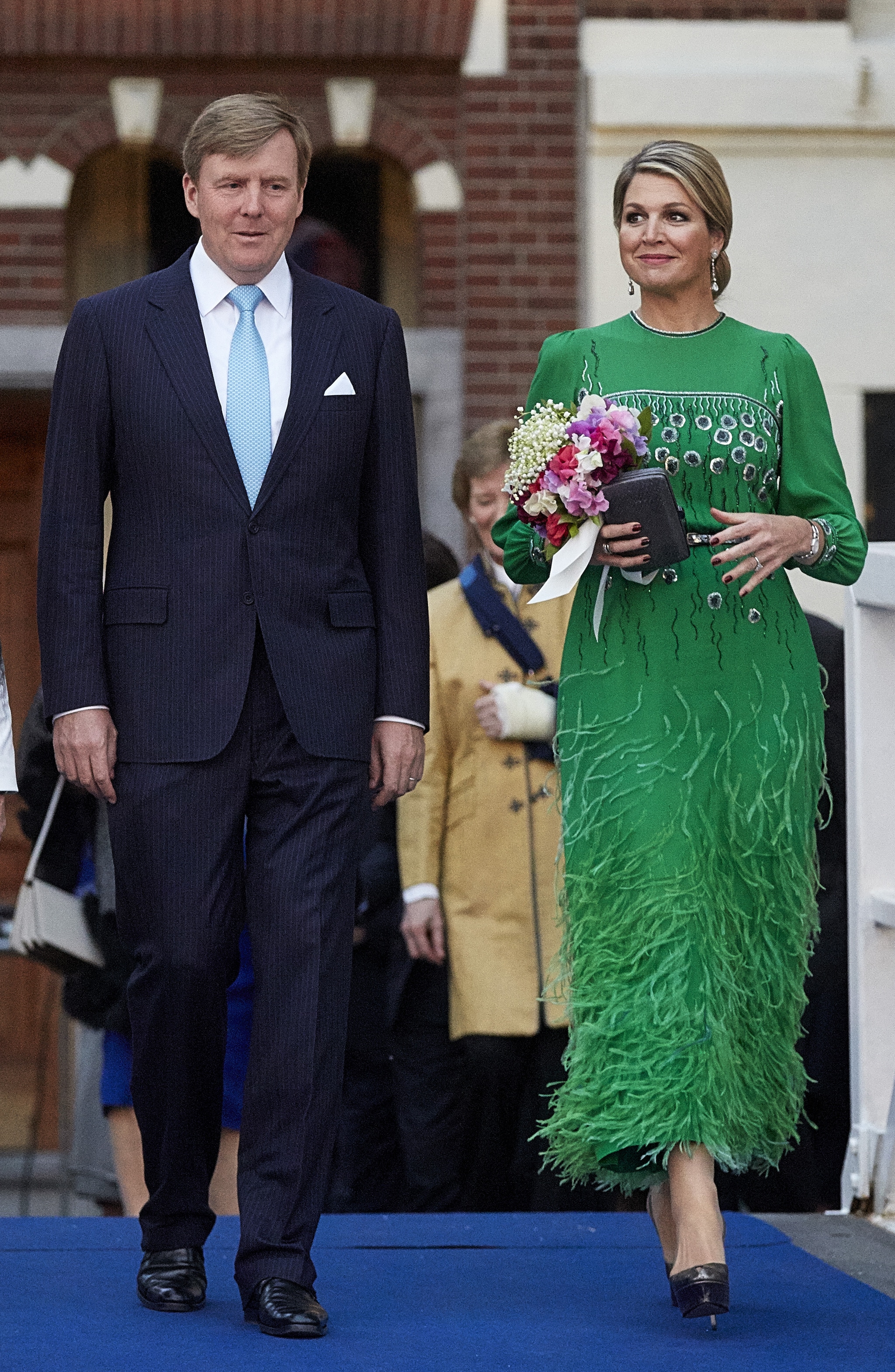 Prinses Amalia verrast in een jurk die ook haar moeder en oma al eens ...