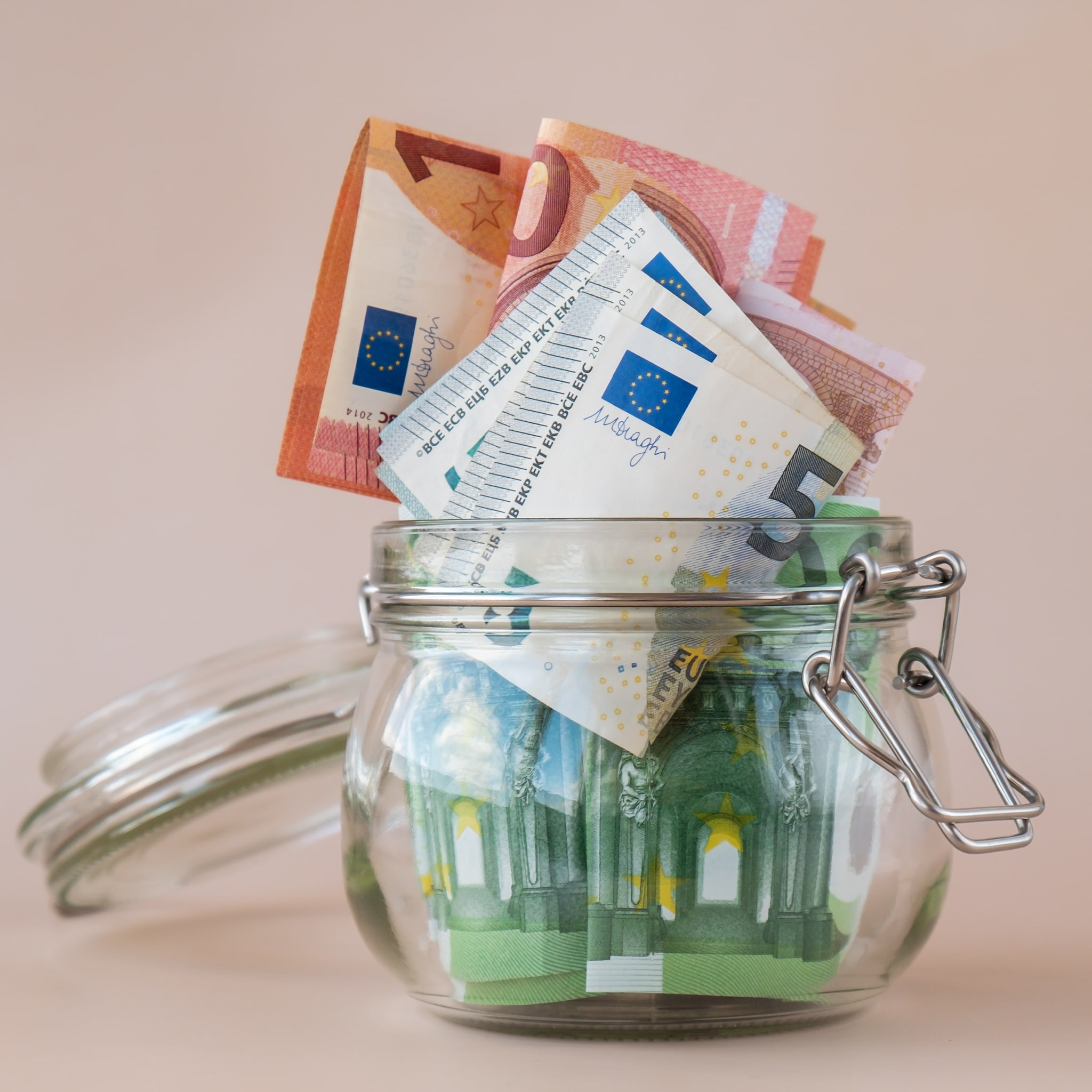 Zoveel spaargeld hebben vijftigplussers gemiddeld op hun rekening