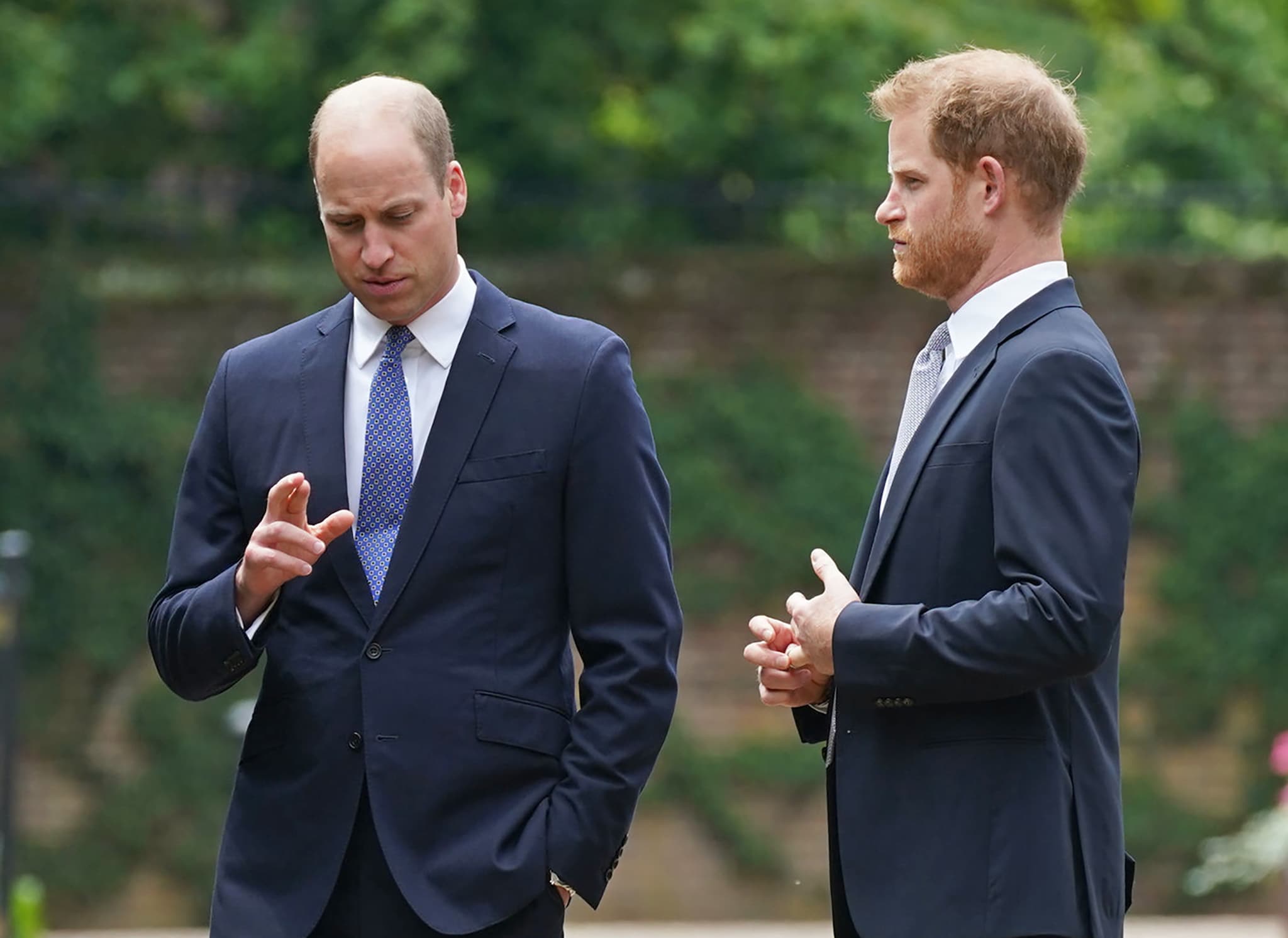 Hertogin Meghan, haar doodzieke vader en andere royals met een ...