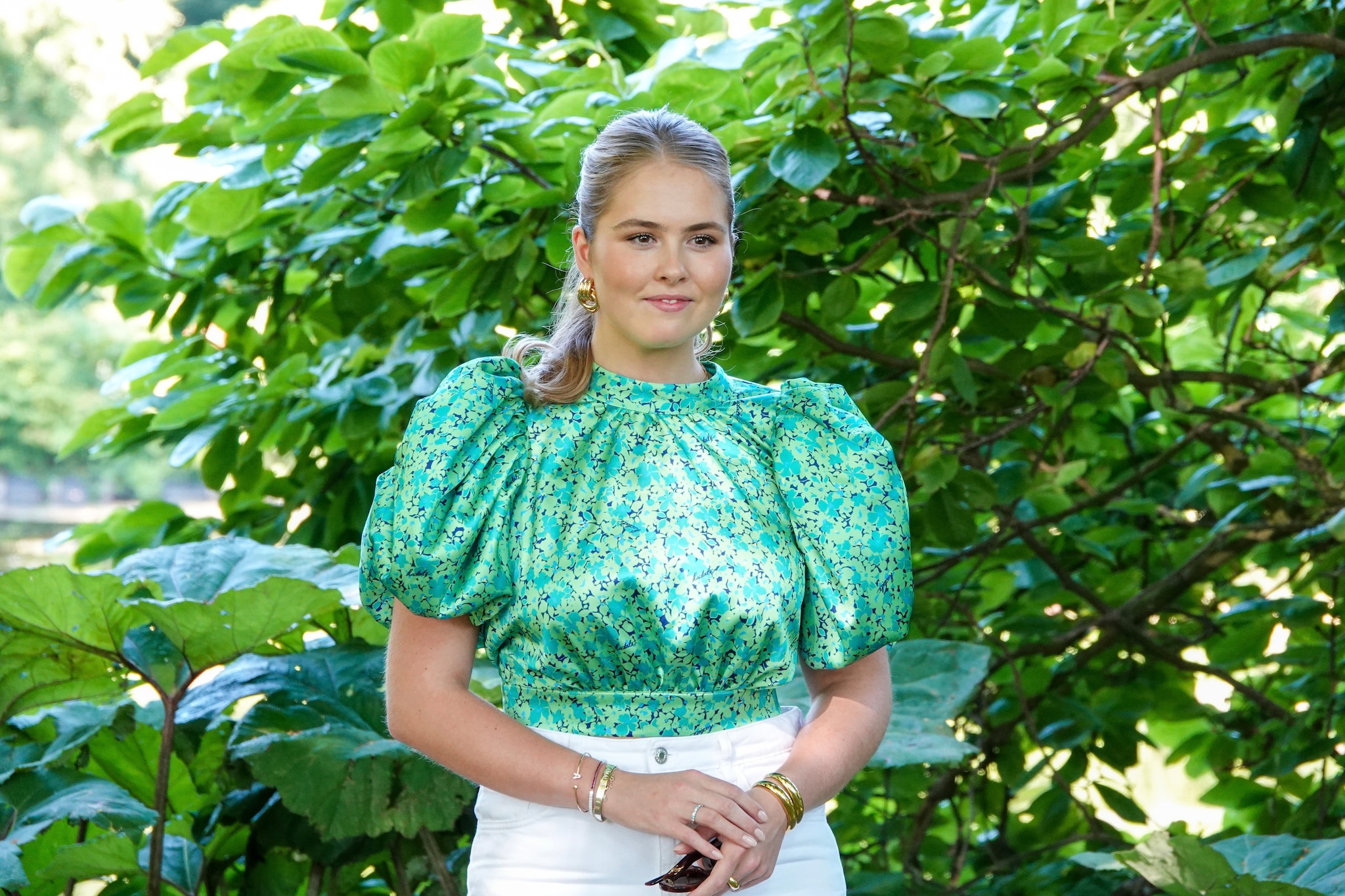 Van heel verlegen naar powerprinses: dít was het jaar van jarige Amalia ...