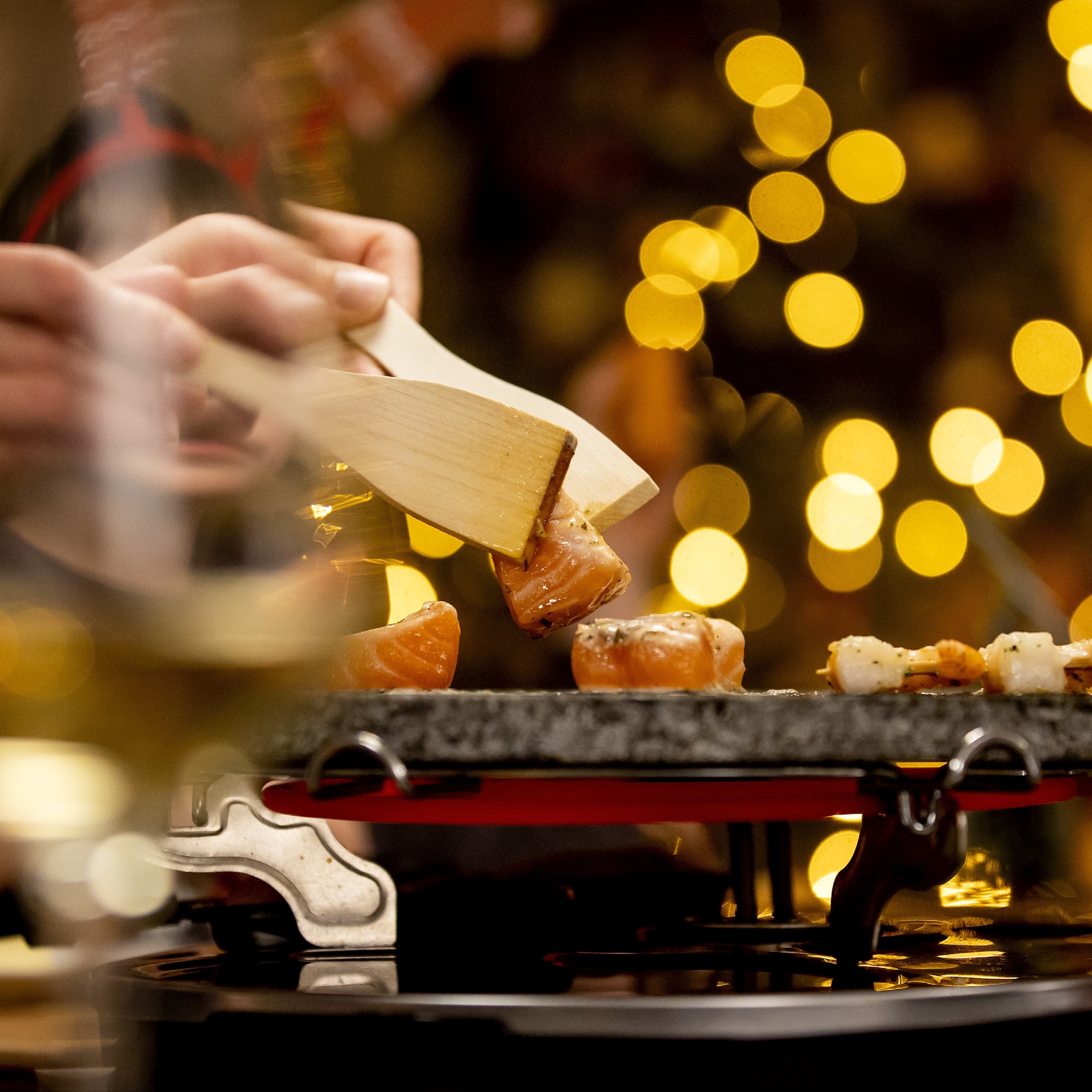 Vaak niezen? Dat zou aan déze 5 (onverwachte) dingen kunnen liggen ...