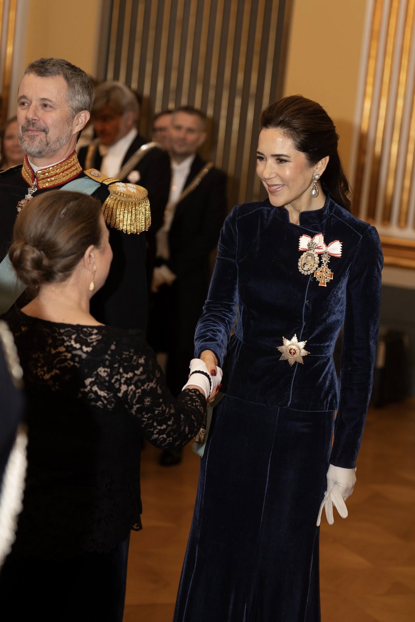 De maandagochtend van Deense koningin Mary: een receptie in groot gala