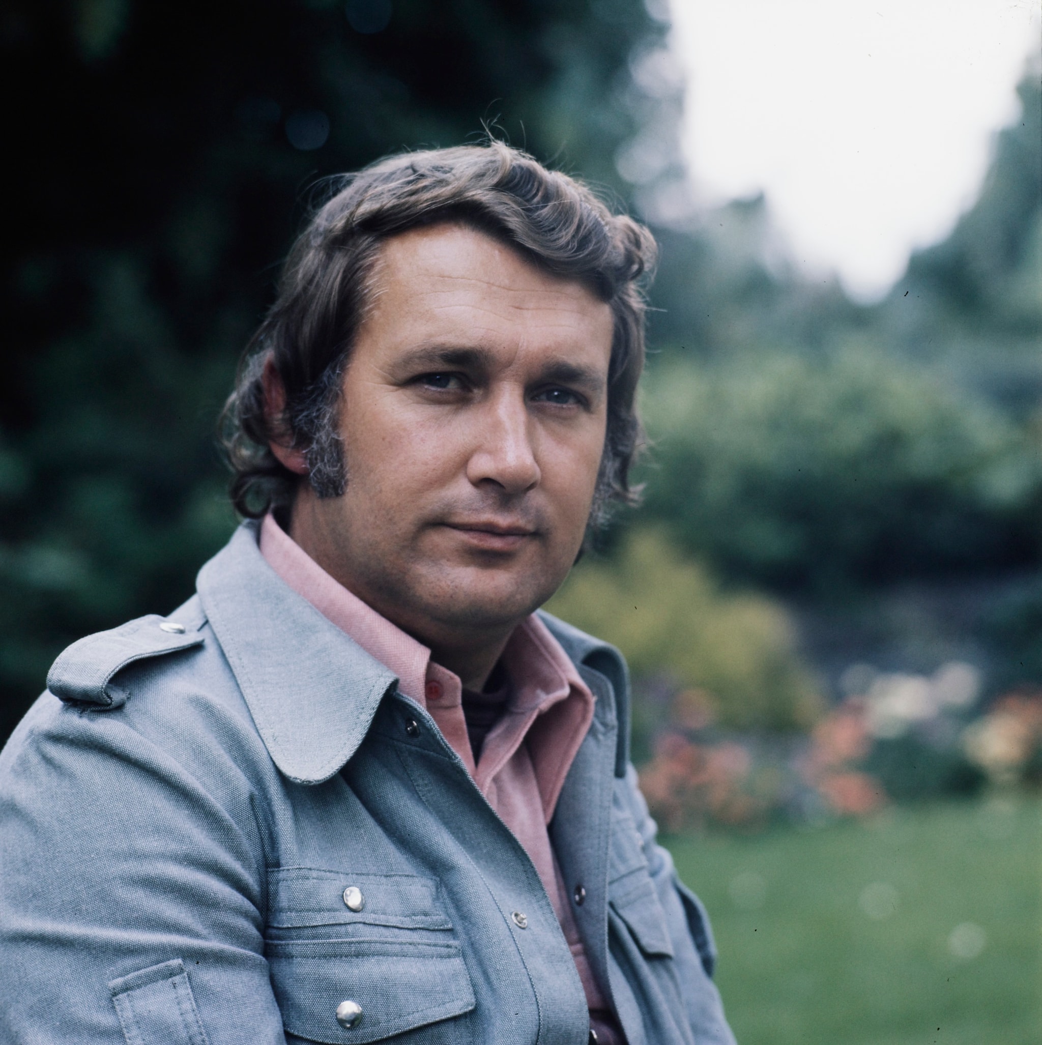 Afscheid van een televisie-icoon: Koos Postema op 93-jarige leeftijd ...