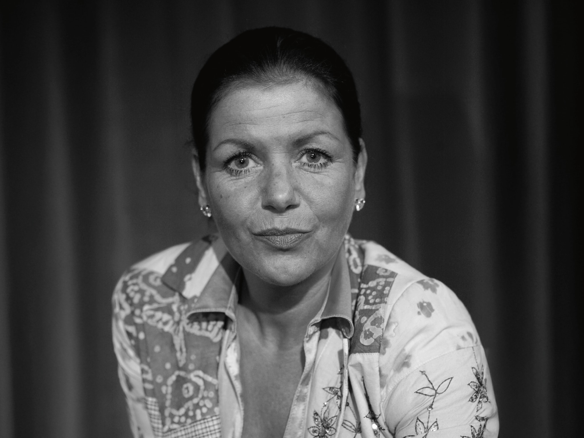 Actrice Esther Roord (61), bekend als buurvrouw Sonja uit ‘Kees & Co ...