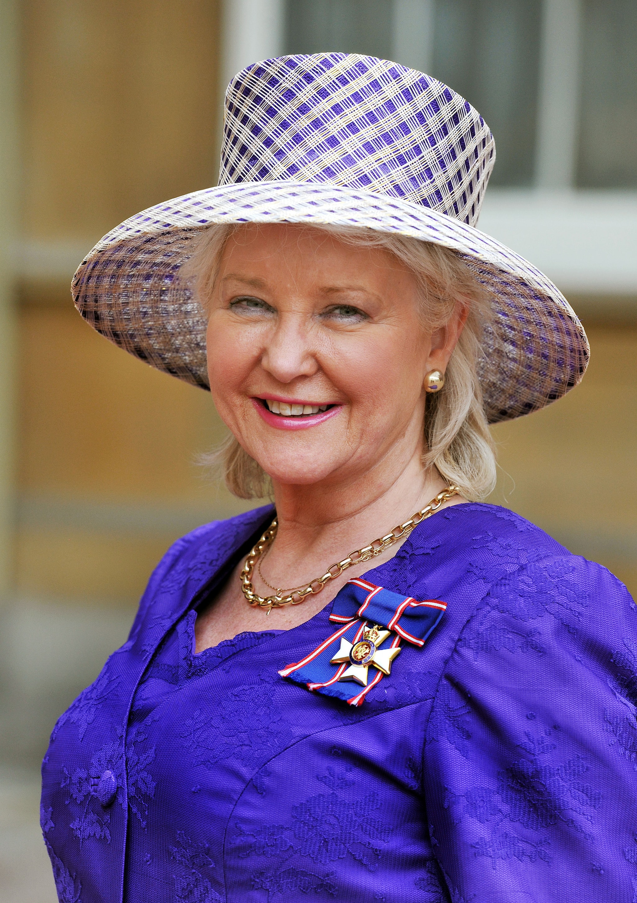 Kamenier Angela Kelly: ‘Koningin Elizabeth zong mee met ‘Dancing Queen ...