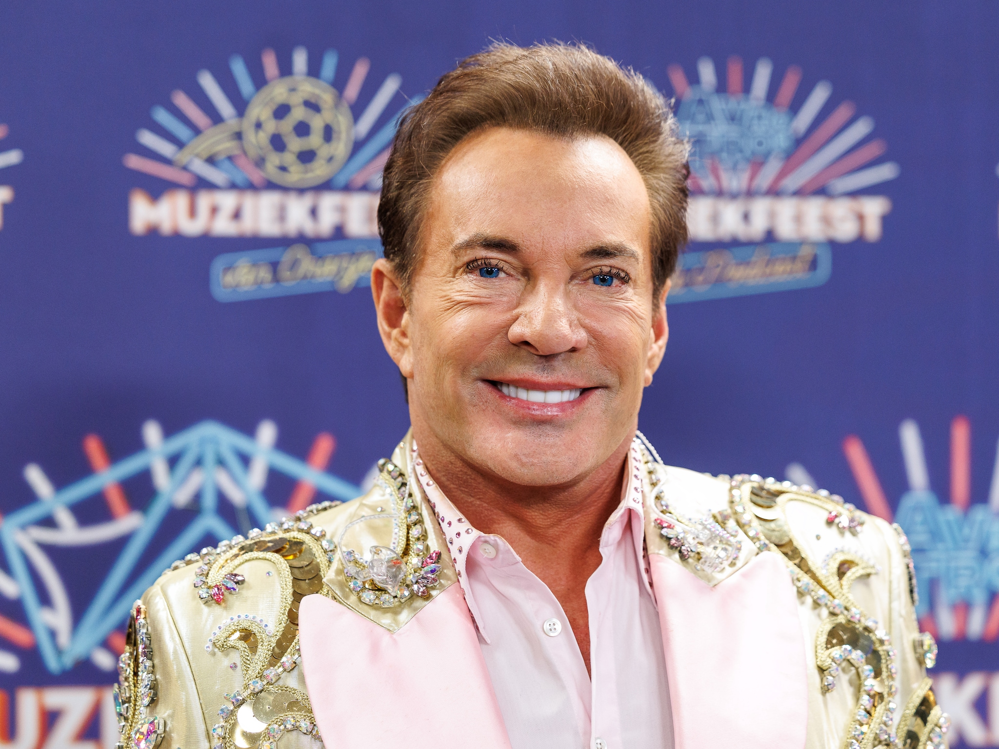 Gerard Joling neemt afscheid als soloartiest met twee grote shows